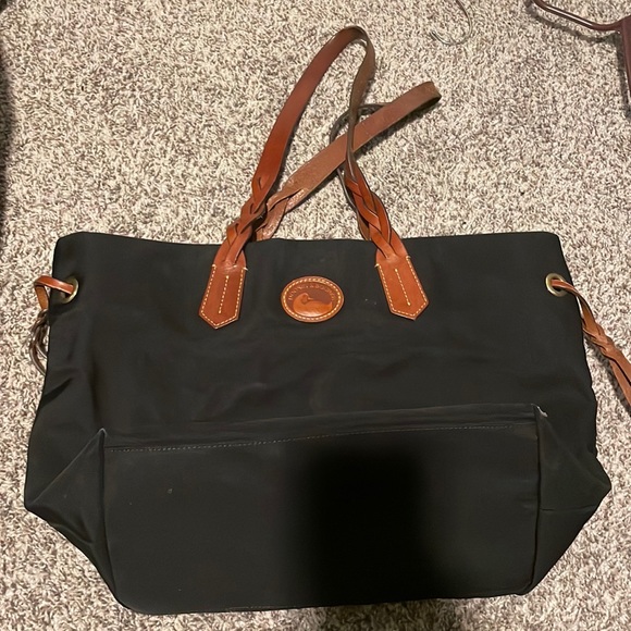 Dooney & Bourke | Bags | Dooney And Bourke Tote | Poshmark